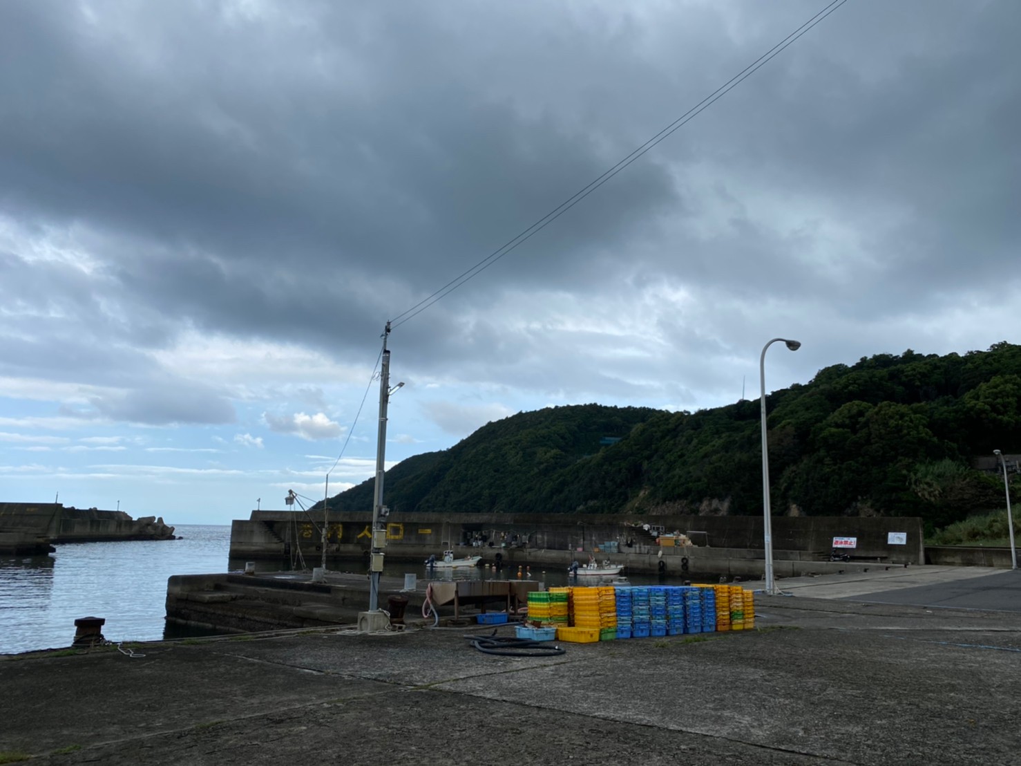 【和歌山県有田市】『千田漁港：せんだぎょこう』のおすすめ海釣りガイド（釣れる魚・駐車場・コロナ中は禁止）｜和歌山釣りwalker